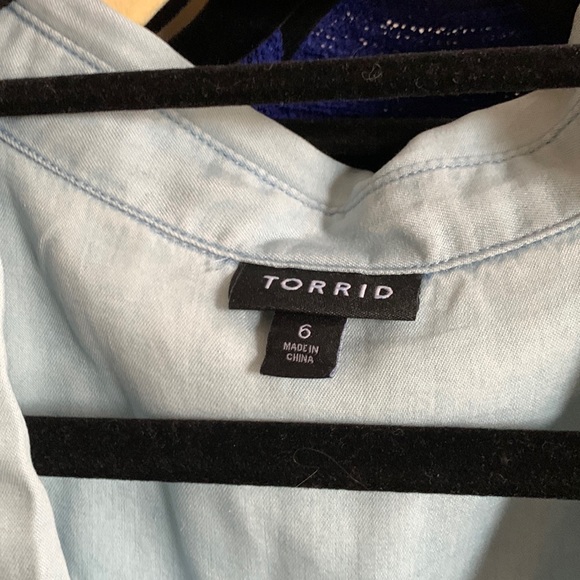 torrid | Tops | Torrid 6x Tencel Denim Shirt Light Blue Never Worn Long ...